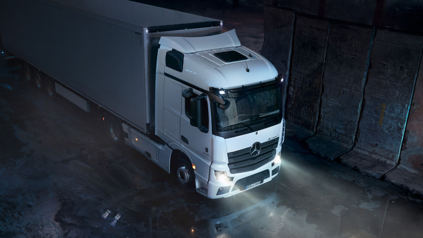 Actros F | Mercedes-Benz Trucks