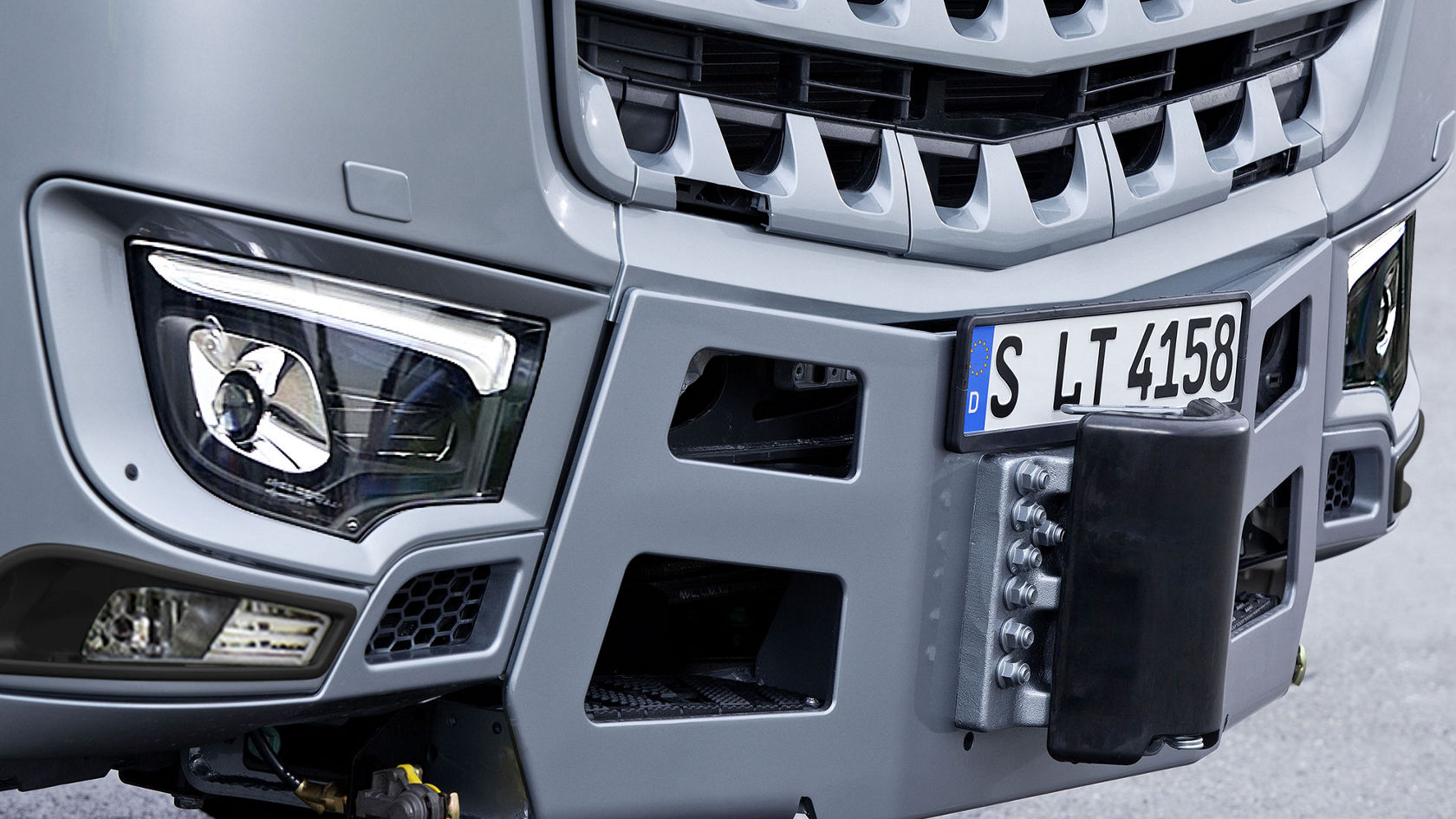 Arocs，最大 500 t | Mercedes-Benz Trucks 中国