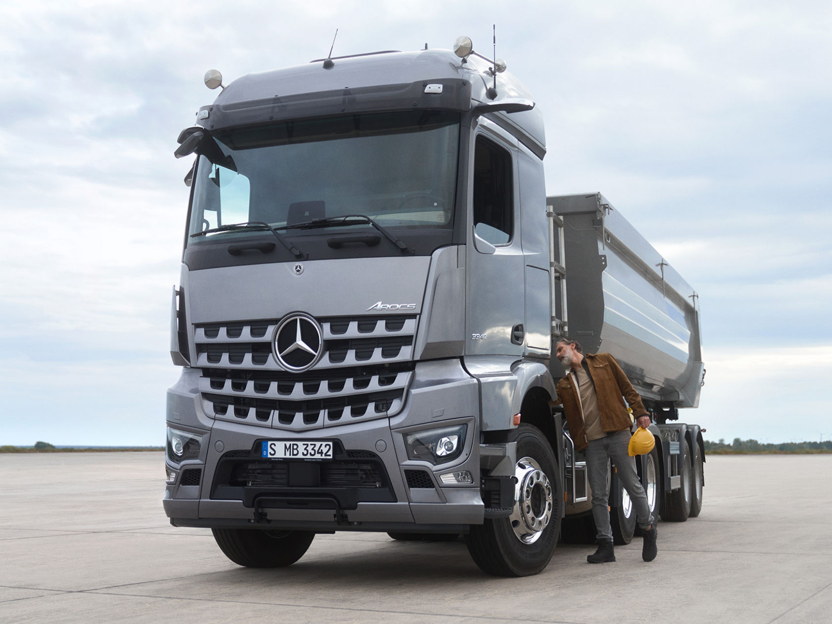 Arocs | Mercedes-Benz Trucks