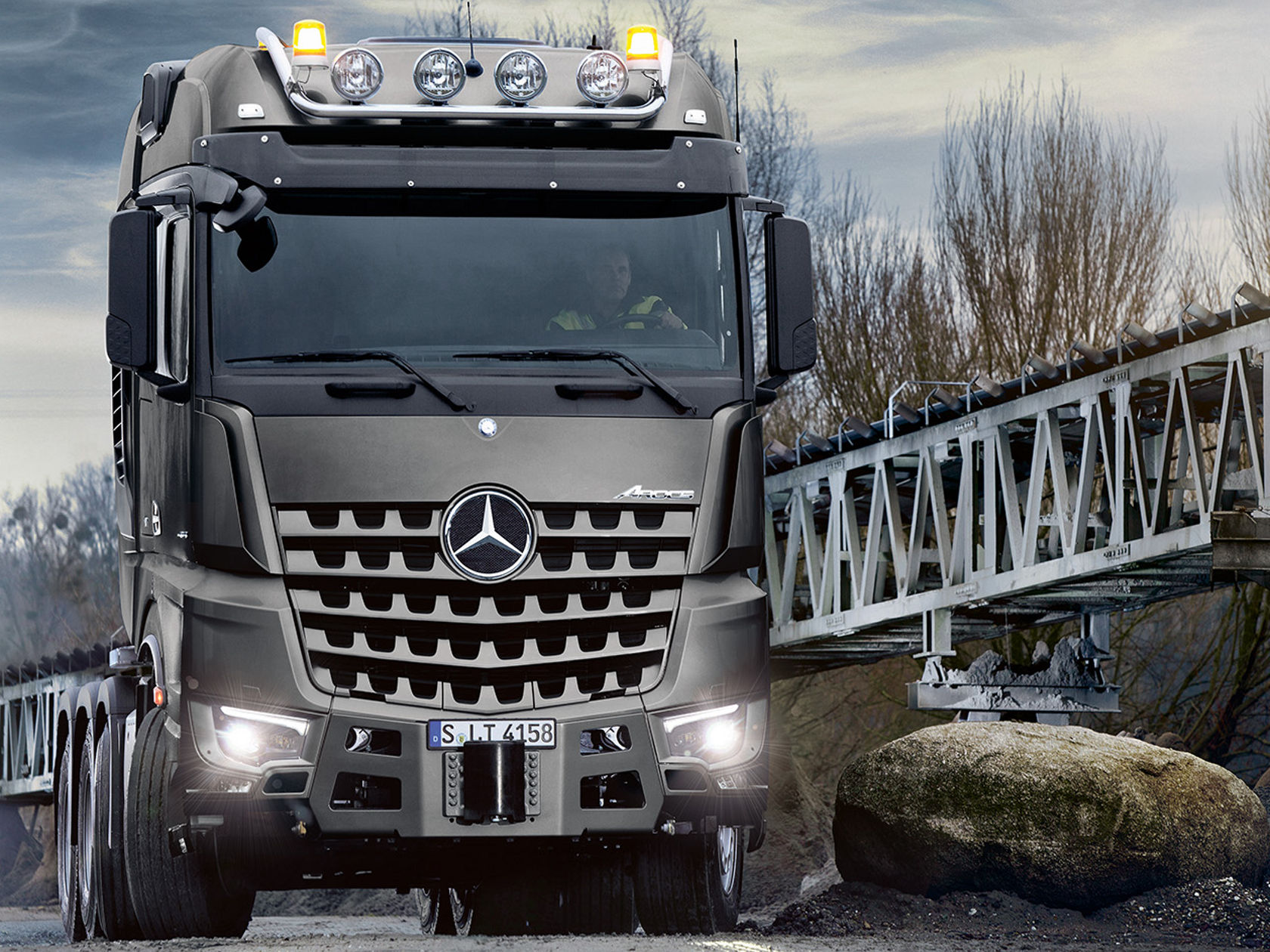 Arocs，最大 500 t | Mercedes-Benz Trucks