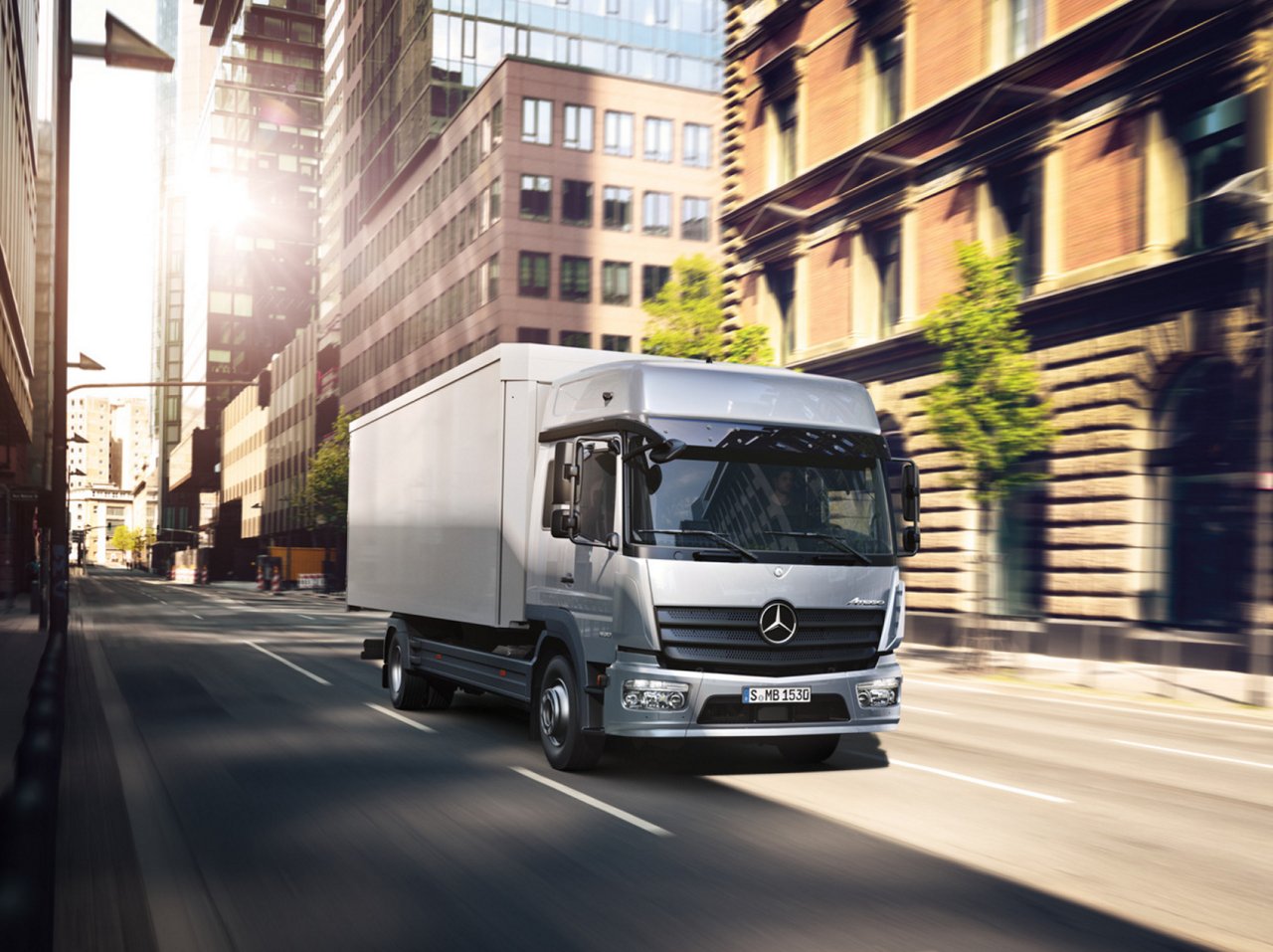Mercedes-Benz Trucks Genuine Remanufactured Parts | Mercedes-Benz Trucks