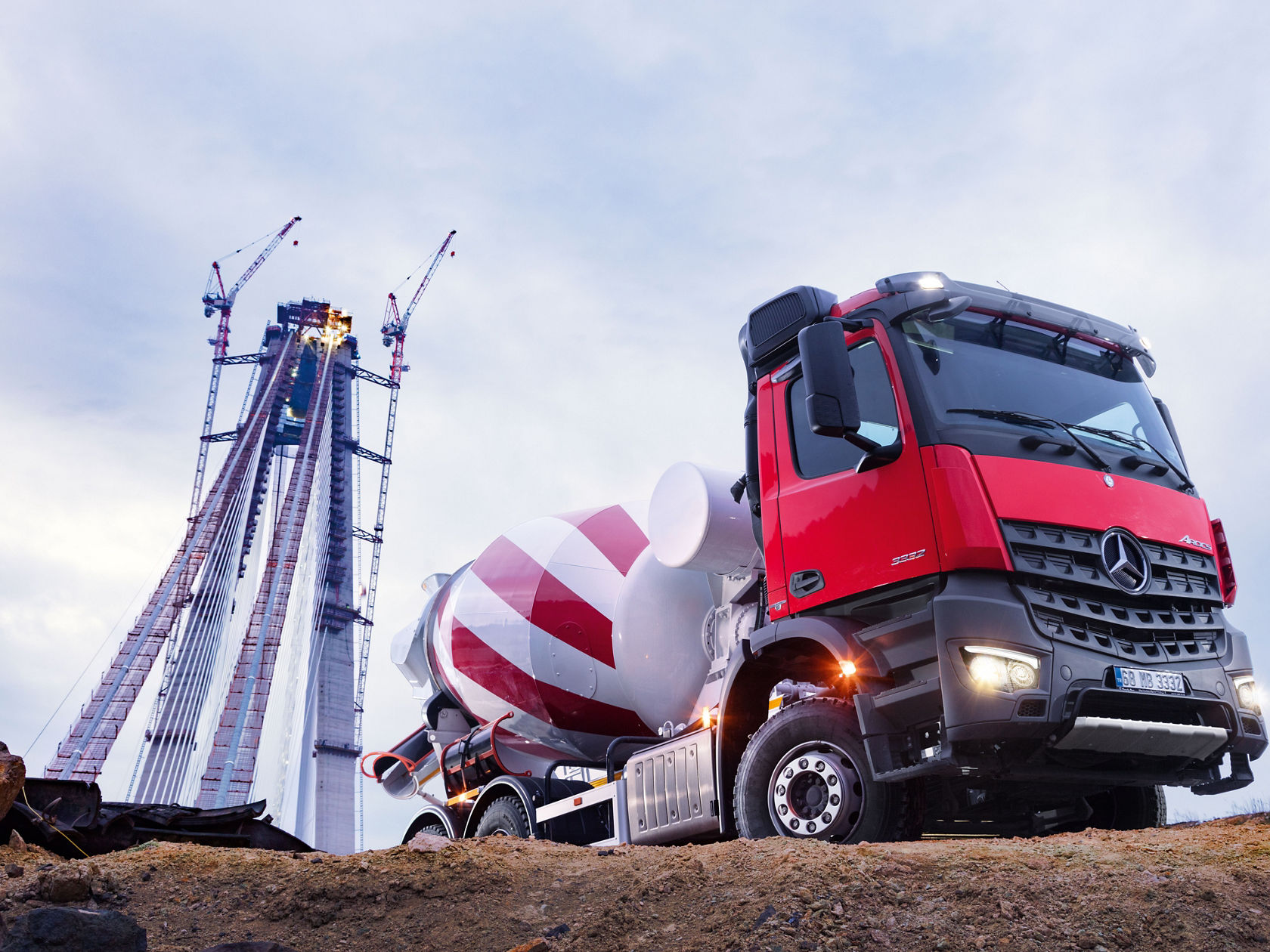 Arocs | Mercedes-Benz Trucks