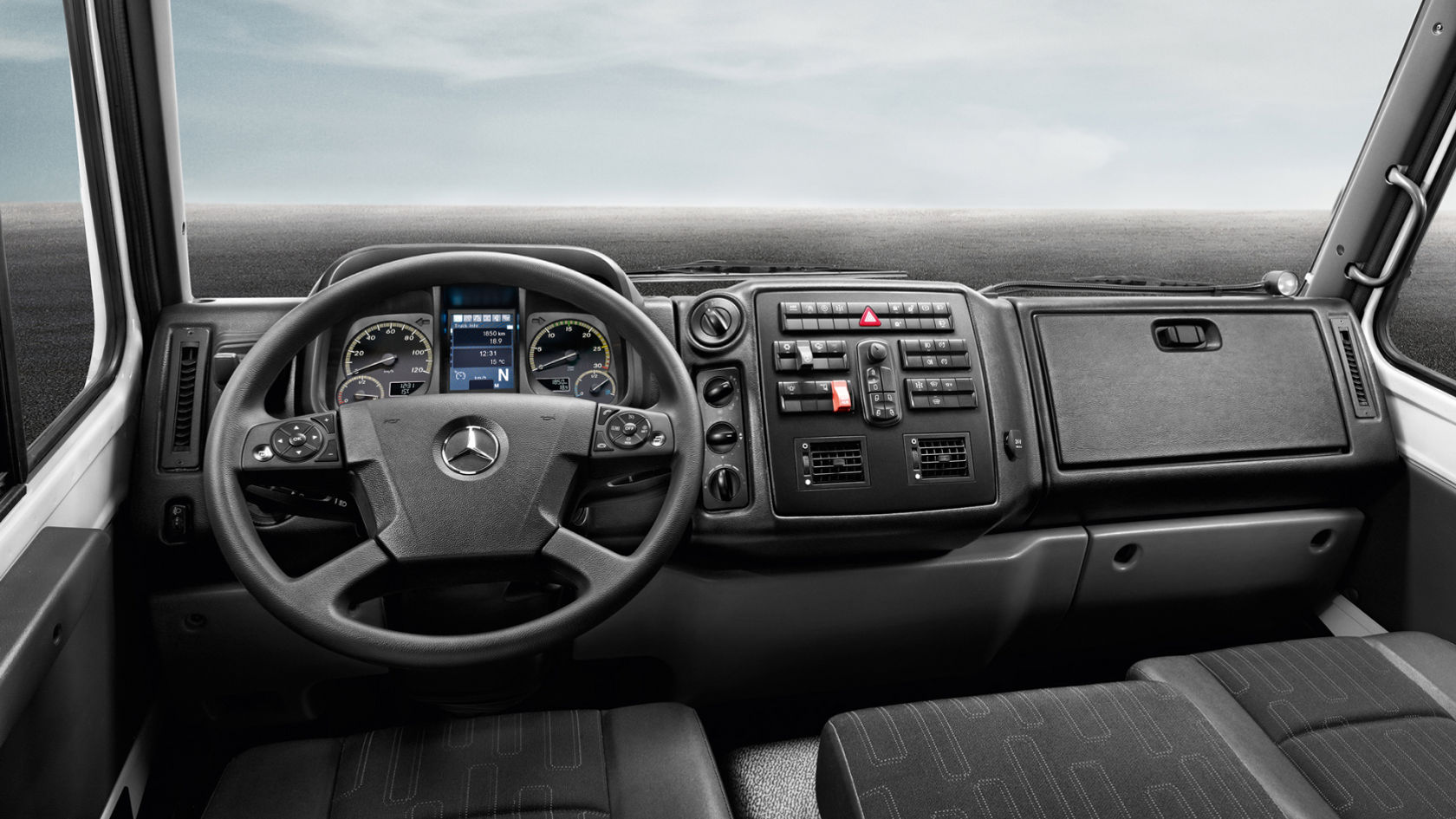 Extreme off-road Unimog | Mercedes-Benz Trucks UK